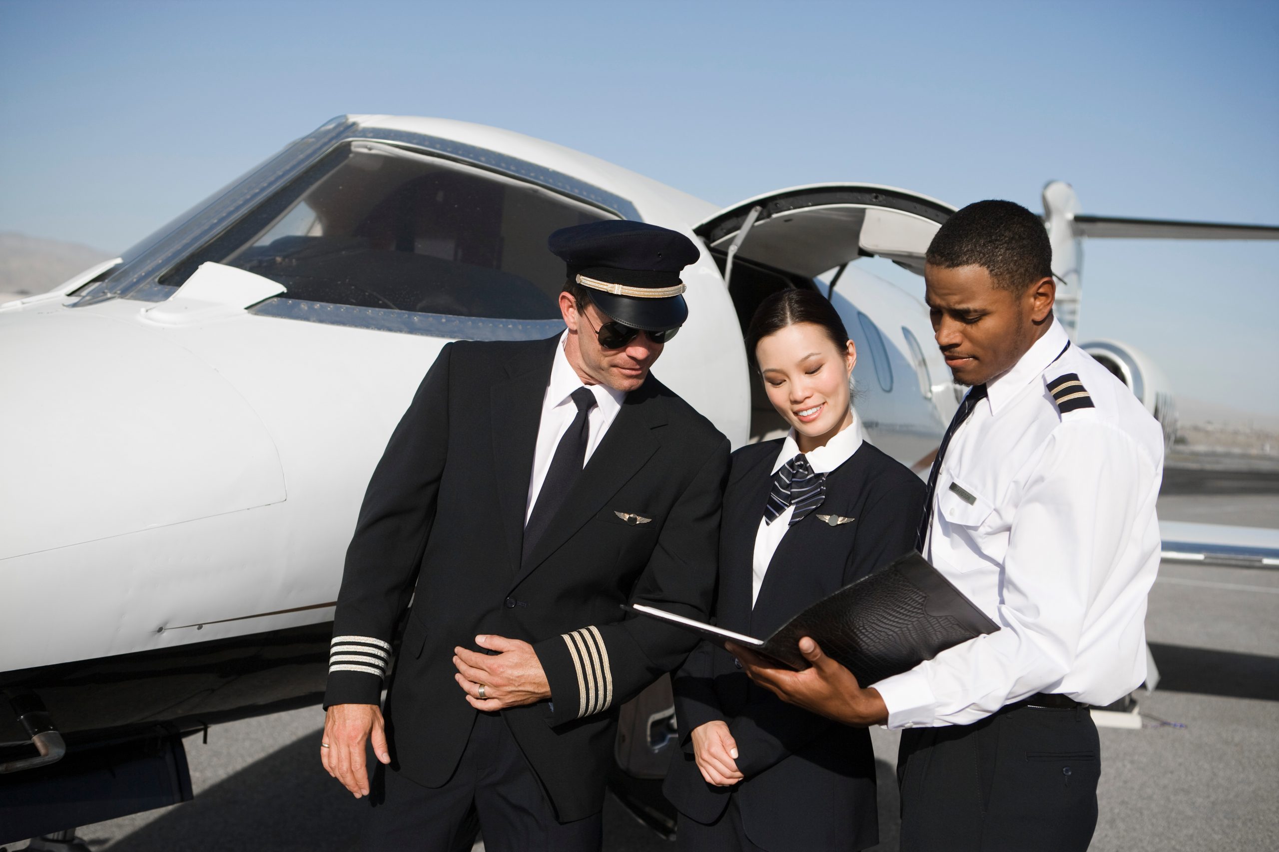 Oshkosh Aviation - Flight Training & Aerial Photography Services